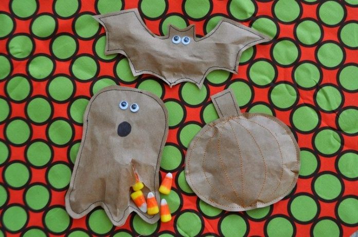 Creative ideas and instructions for Halloween candy wrappers DIY Masters